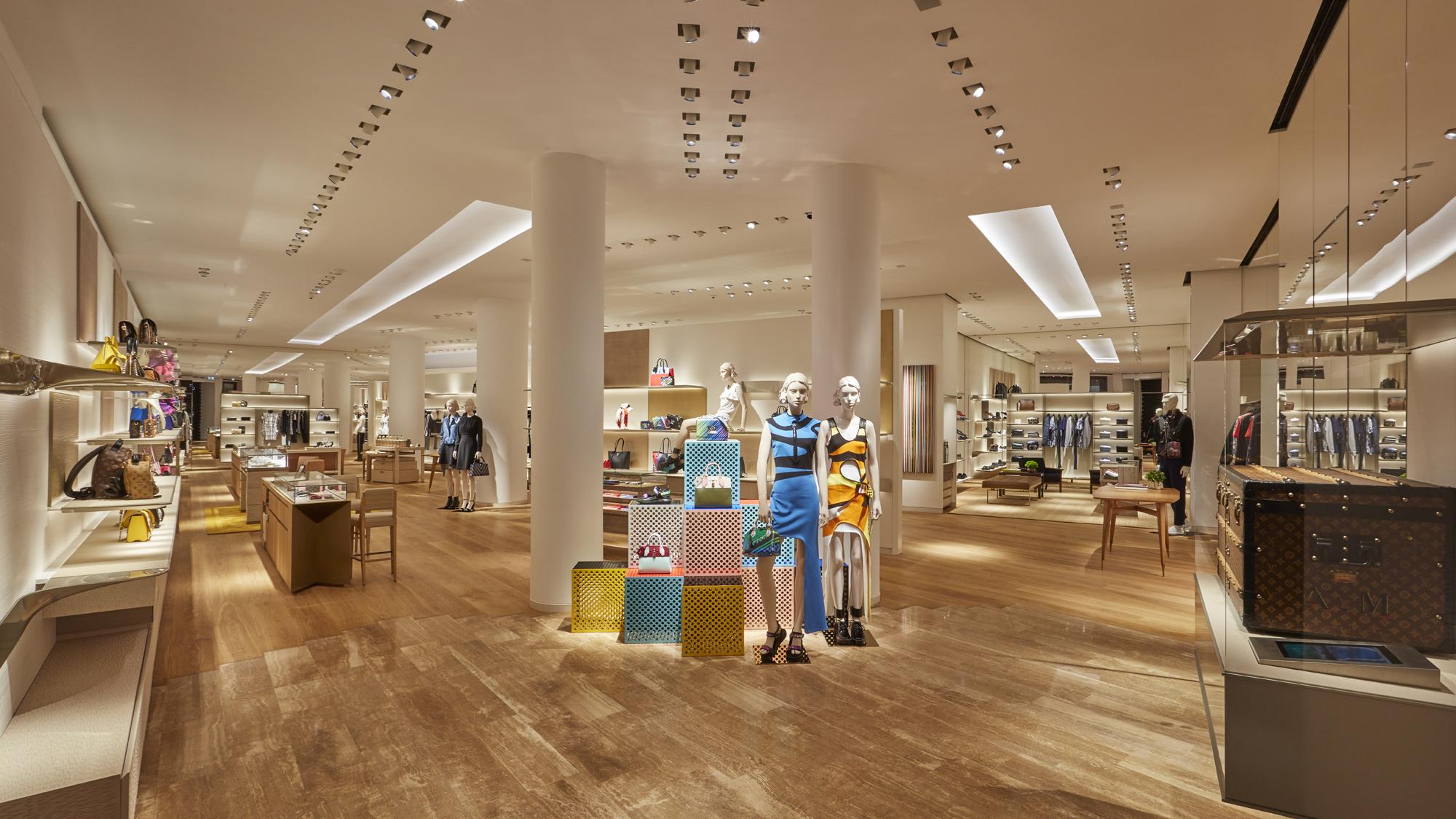 Louis Vuitton Berlin Kurfürstendamm Store in Berlin, GERMANY | LOUIS ...