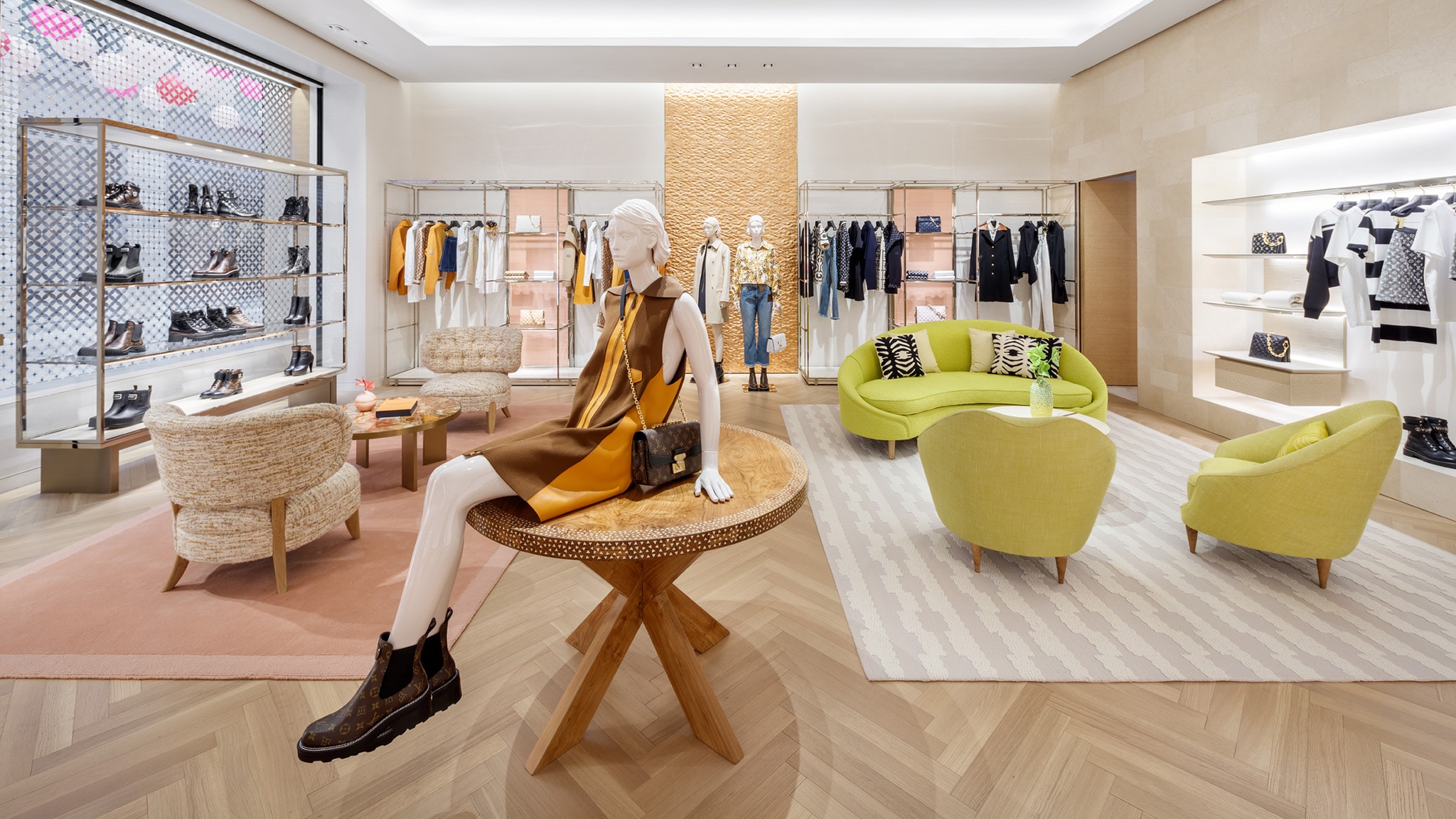 Louis Vuitton Washington DC CityCenter Store in Washington, UNITED ...