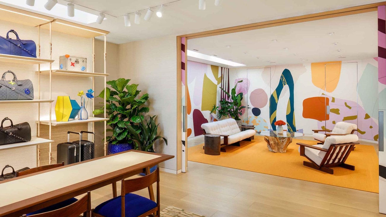 Louis Vuitton Beverly Hills Rodeo Drive Men's Store in Beverly Hills ...