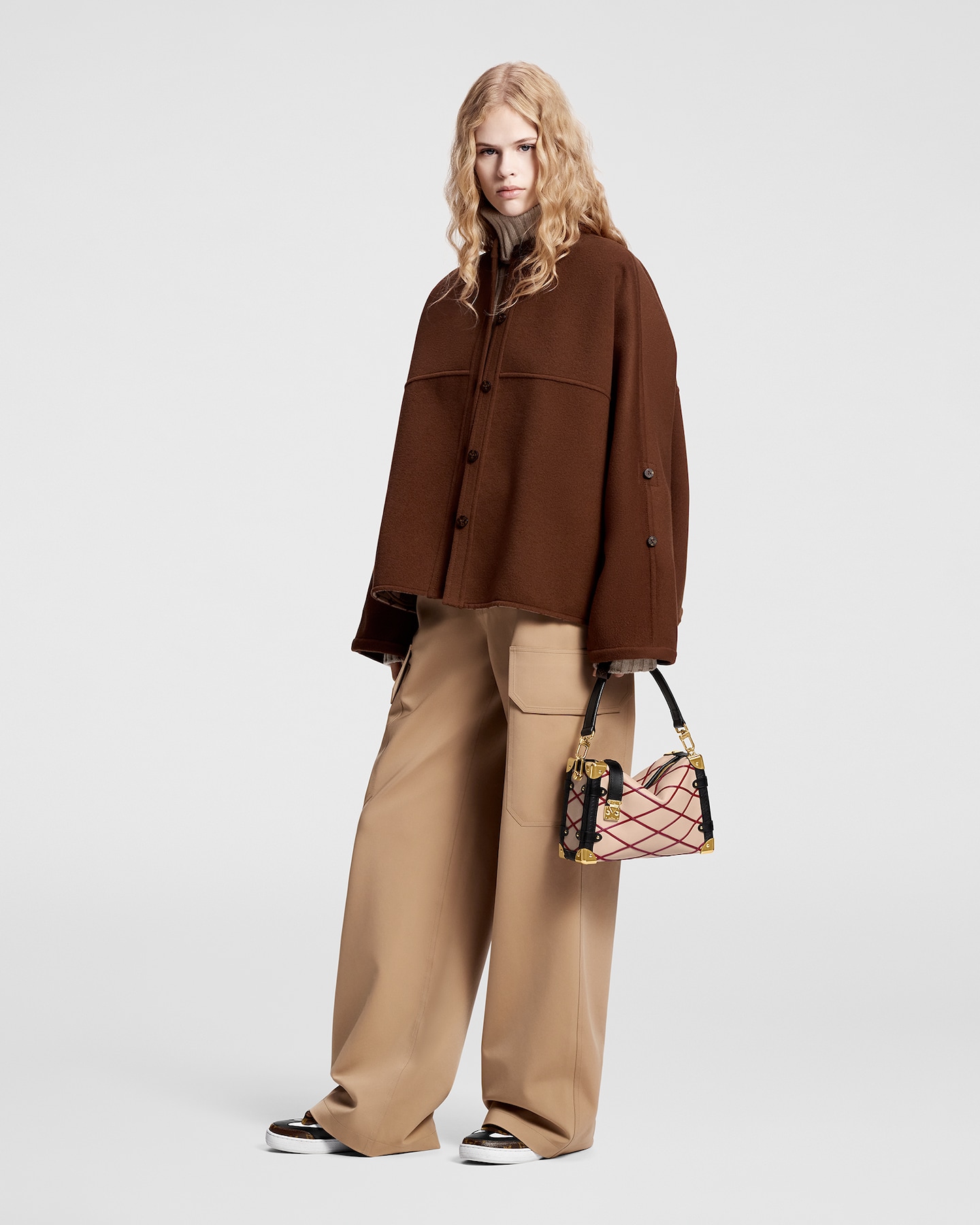 Boxy Button-Up Coat - Ready-to-Wear | LOUIS VUITTON