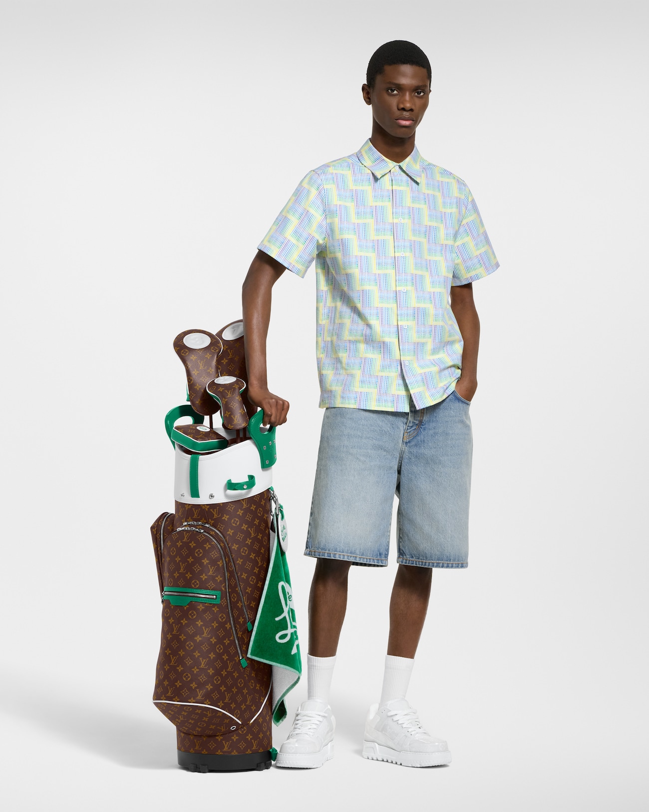 Golf Towel . - Sport and Games | LOUIS VUITTON