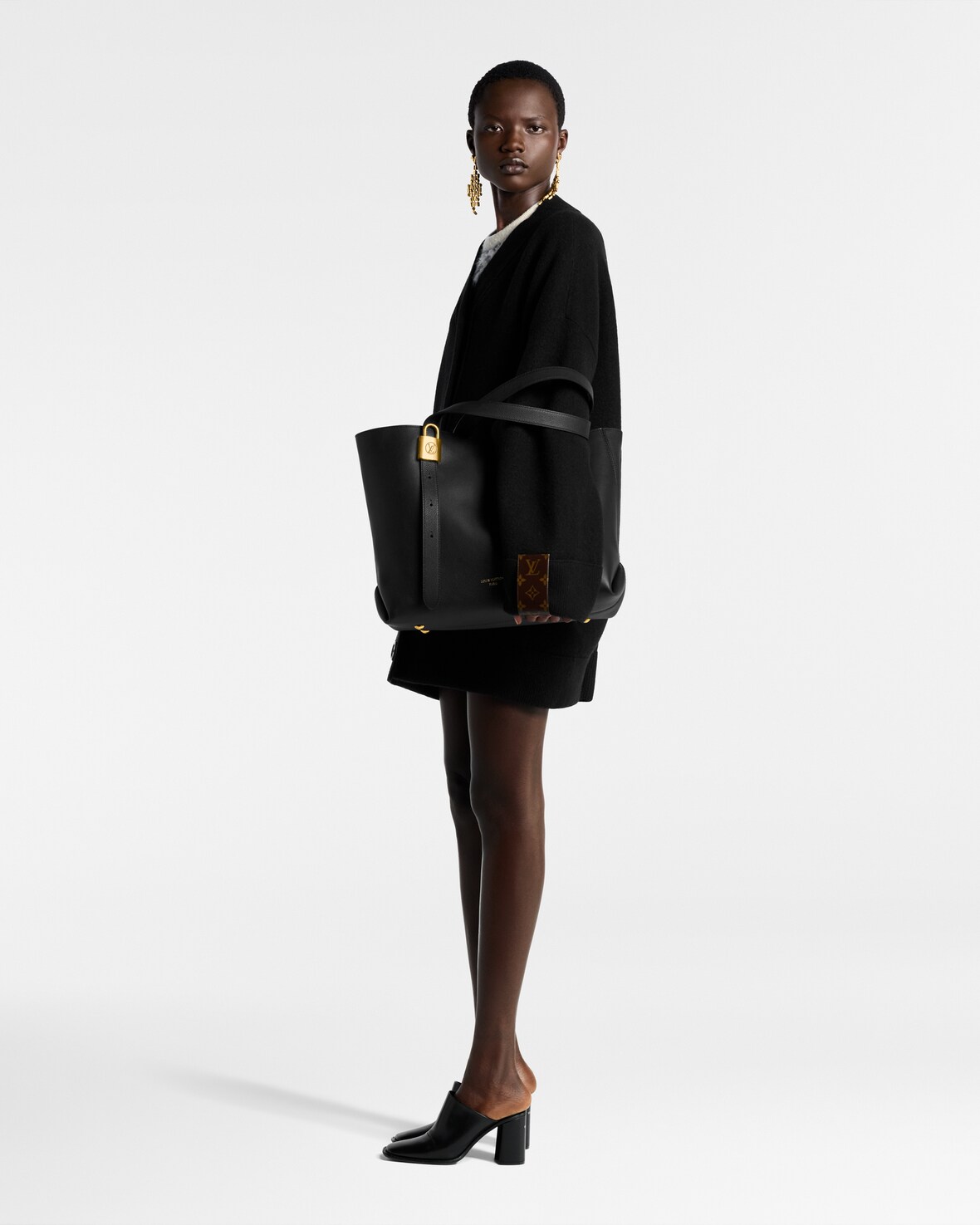 Low Key Cabas MM Low Key - Handbags | LOUIS VUITTON