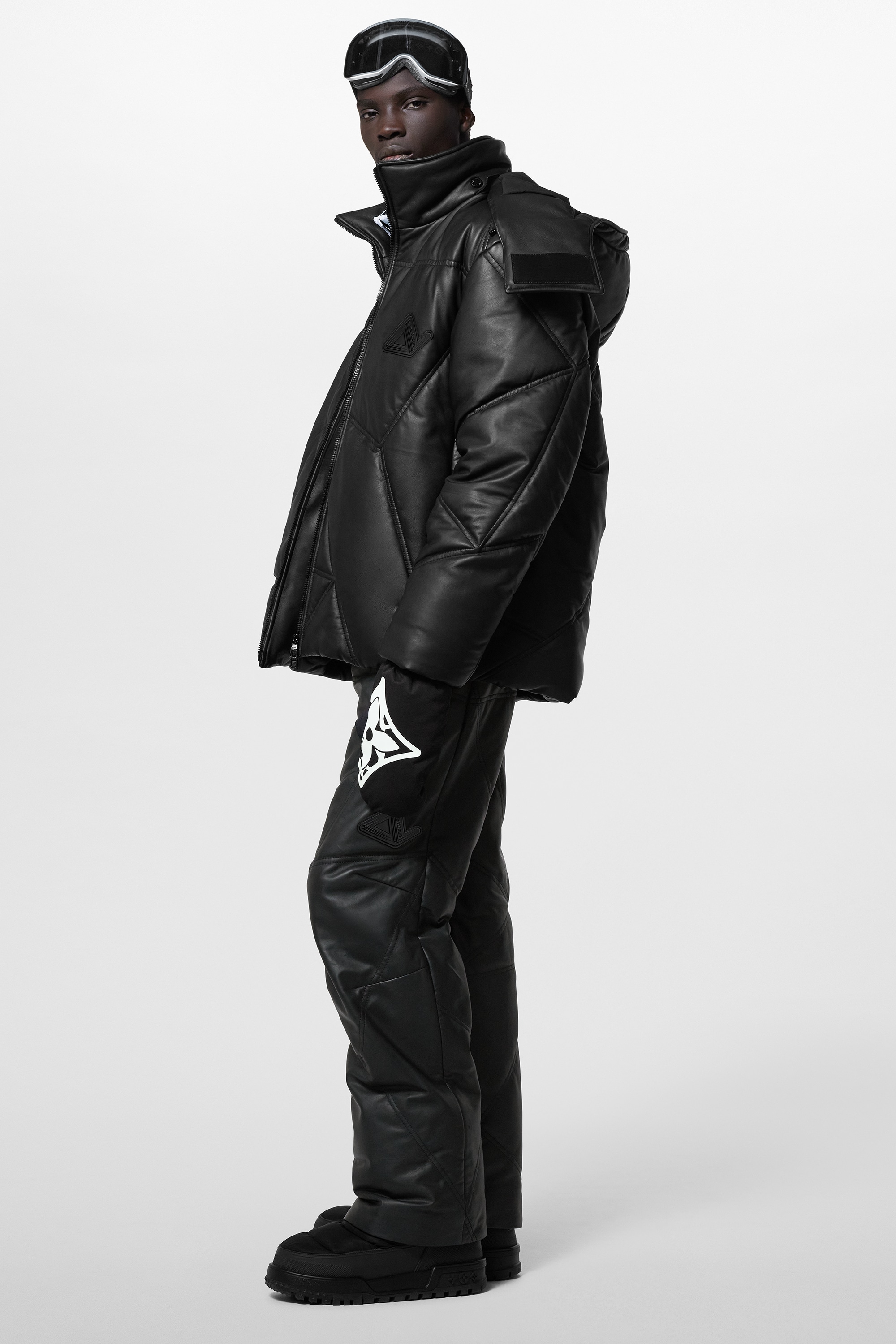 LV Snowfall Ski Mask . - Accessories | LOUIS VUITTON