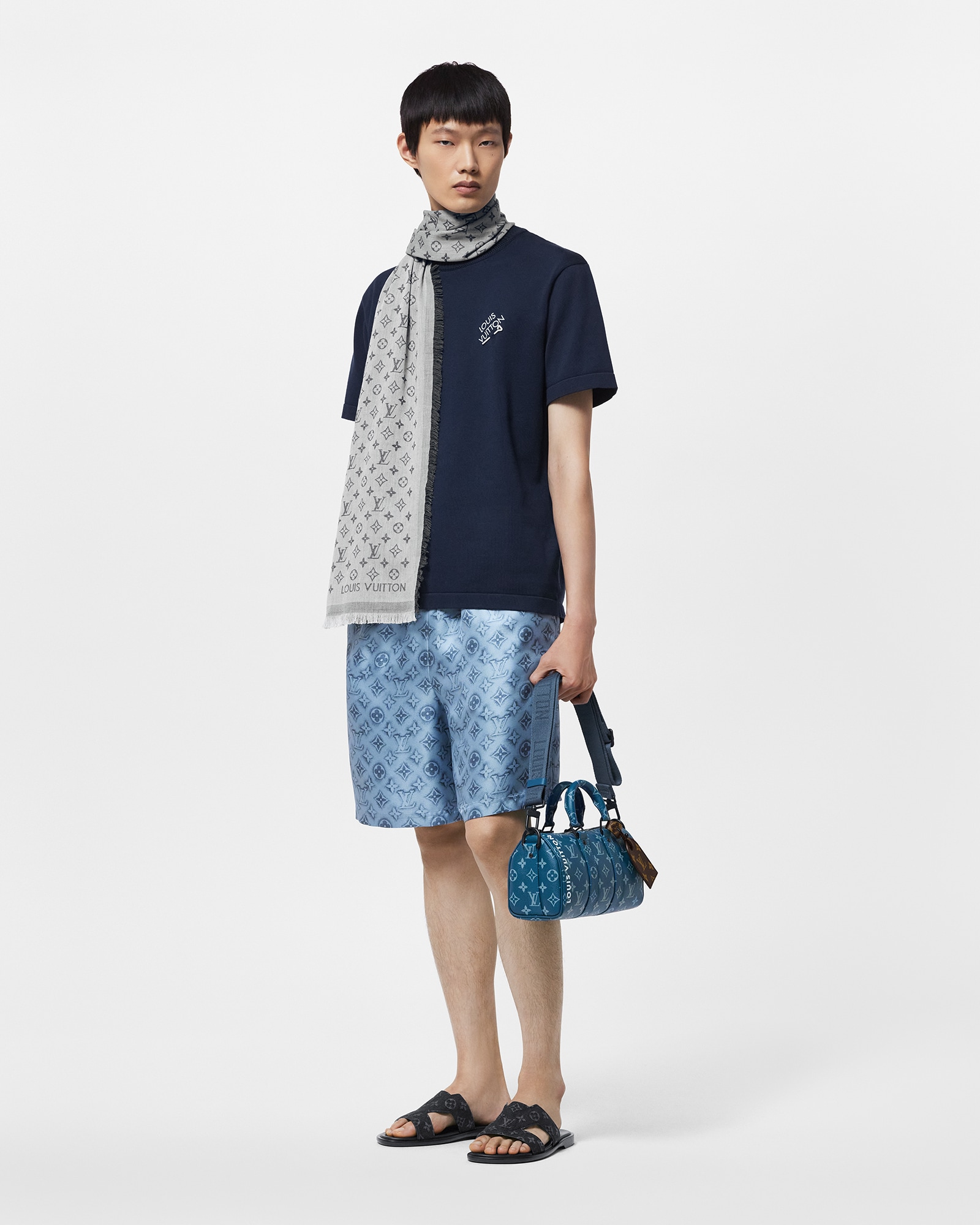 Monogram Essential Stole . - Accessories | LOUIS VUITTON